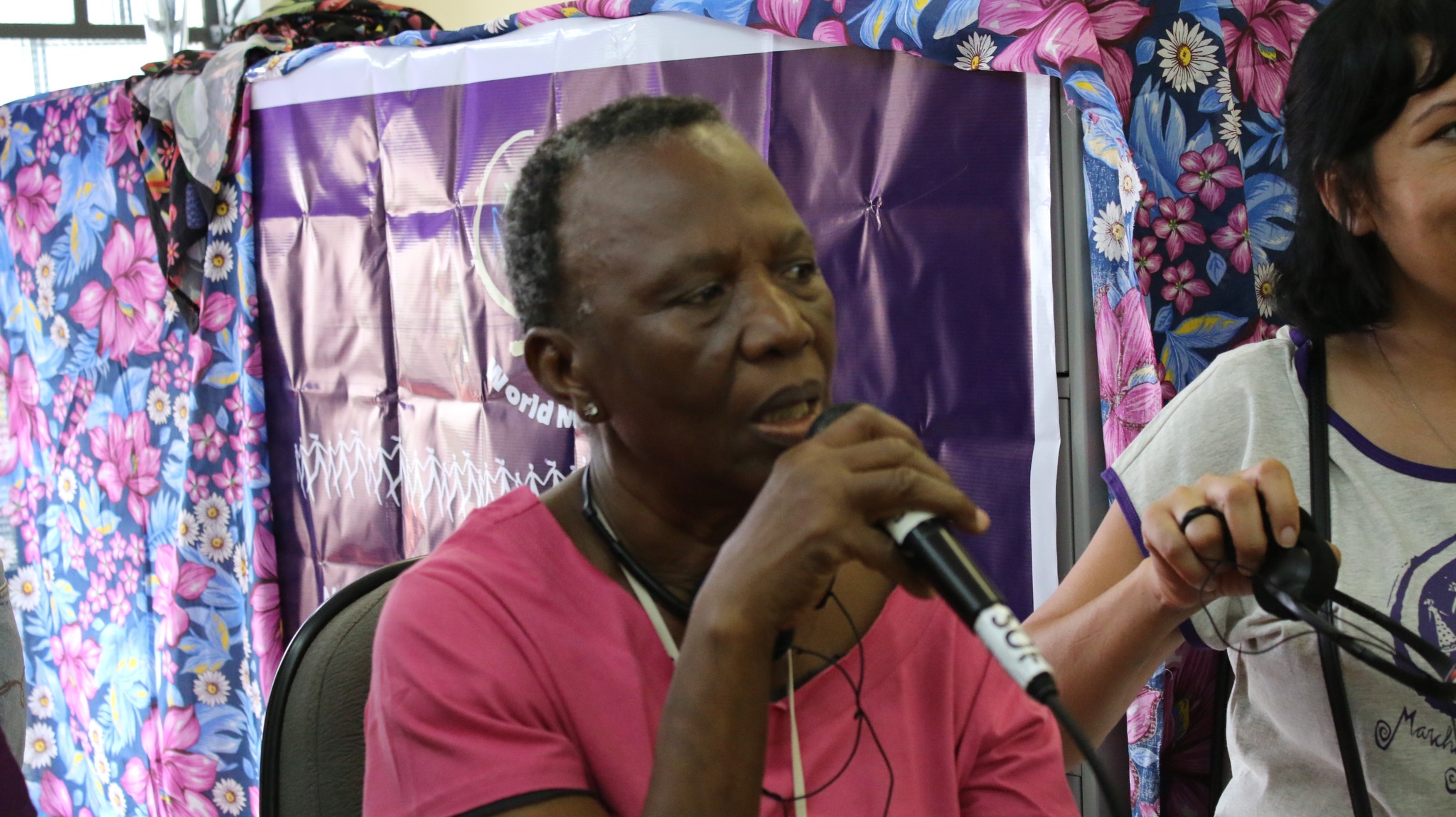 Lutas feministas ao redor do mundo: roda de conversa na SOF reuniu ...